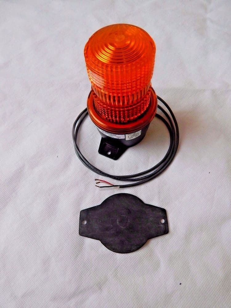 Amber Strobe Warning Alarm Light Model LP3T 12-48 VDC 1R11E