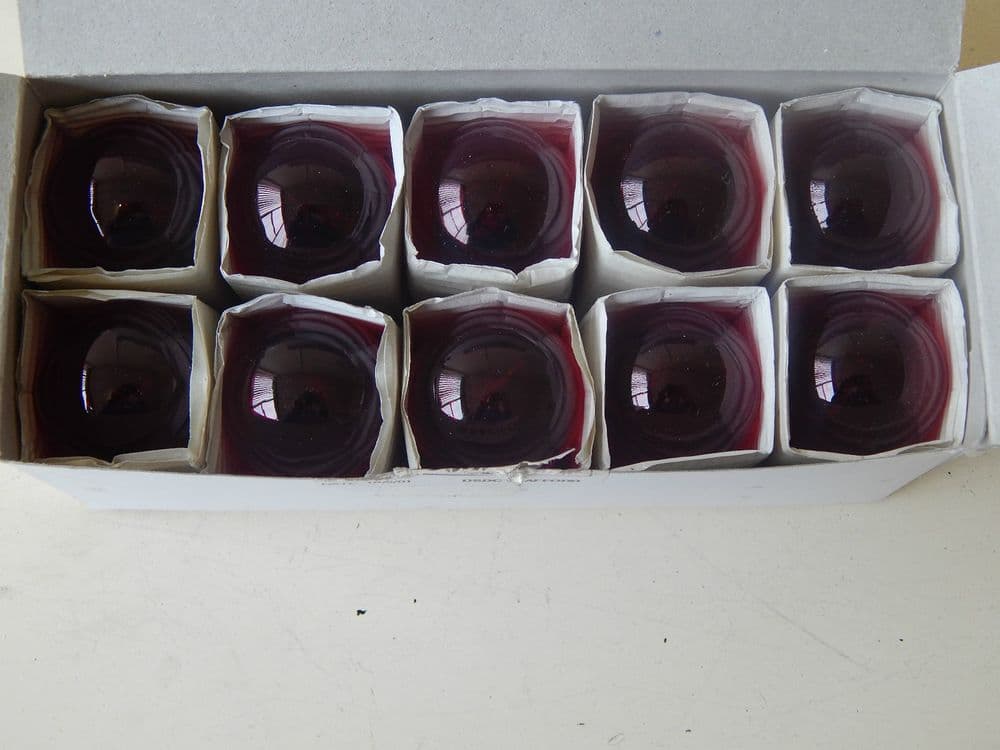 Box of 10 x 311R Aircraft Instrument Panel Lights Red 28V Volt 1R6E