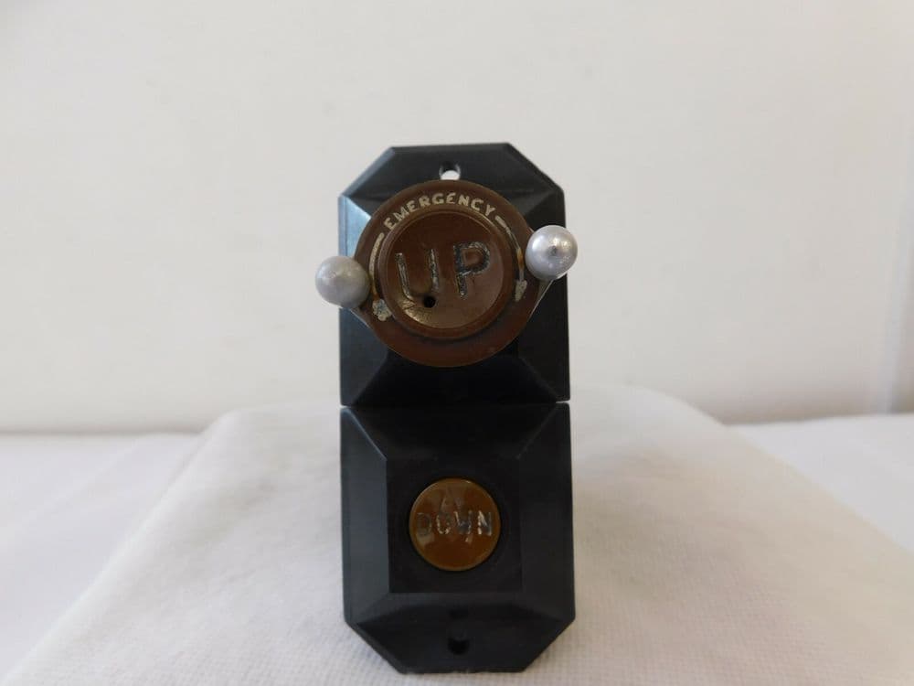 Canberra Aircraft Under Carriage Selector Switch Type 5182Y 1R9B