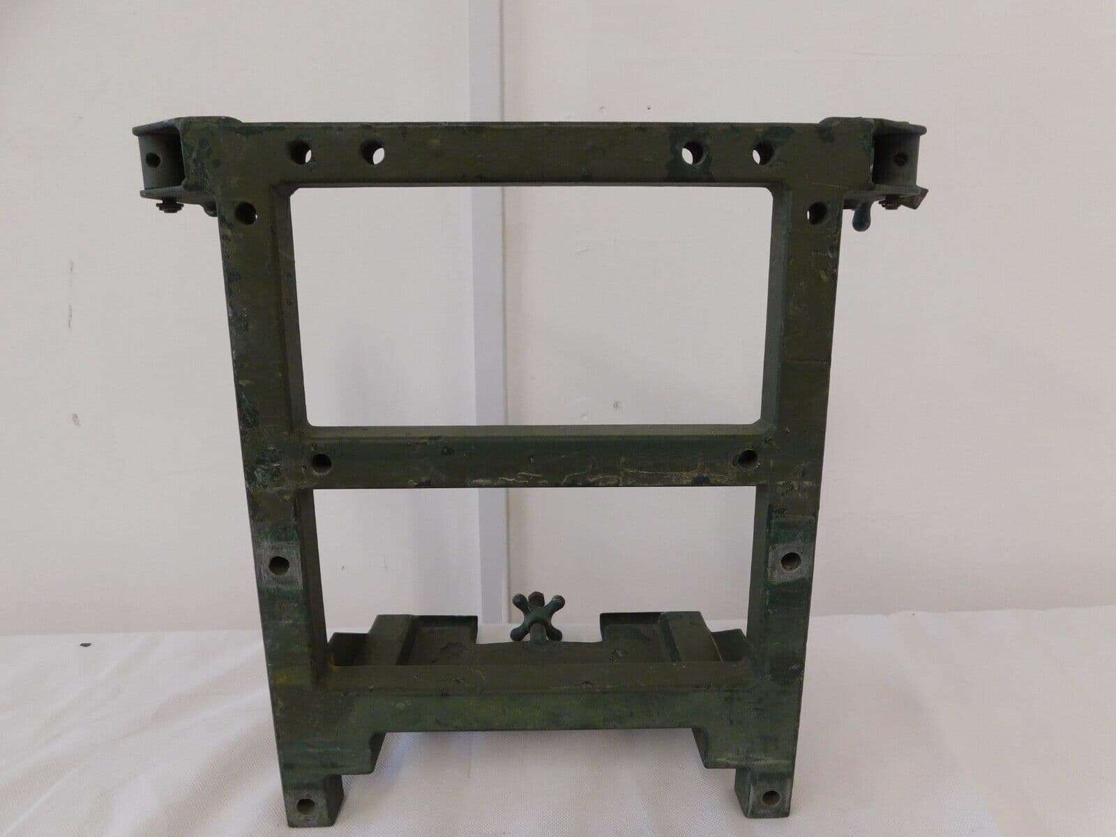 Clansman Radio Manpack Land Rover FFR Mounting Bracket PRC320 PRC351/2 PL16