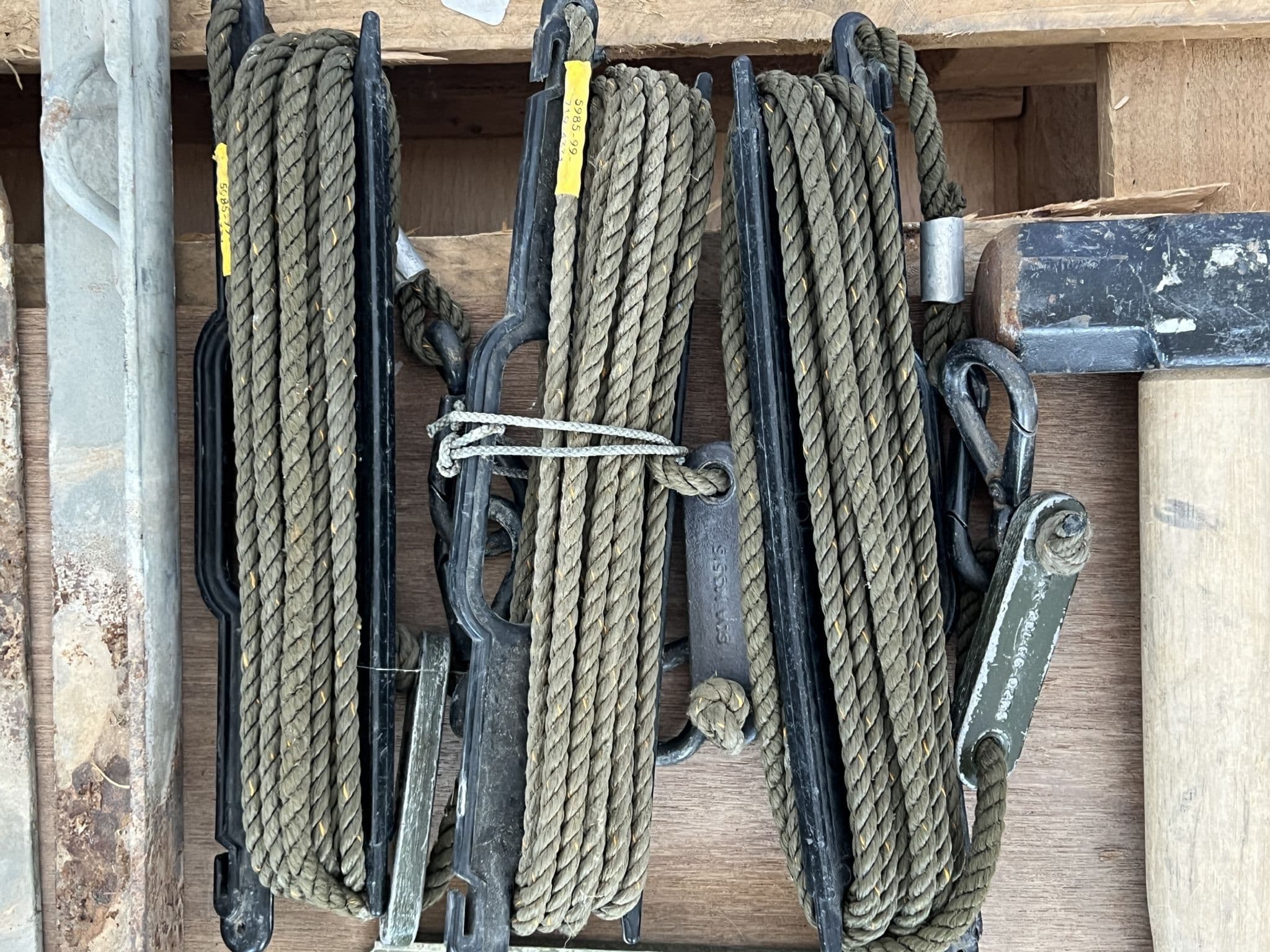 Clansman Radio Racal Antennas 12m Mast Guy Kit with Ladder