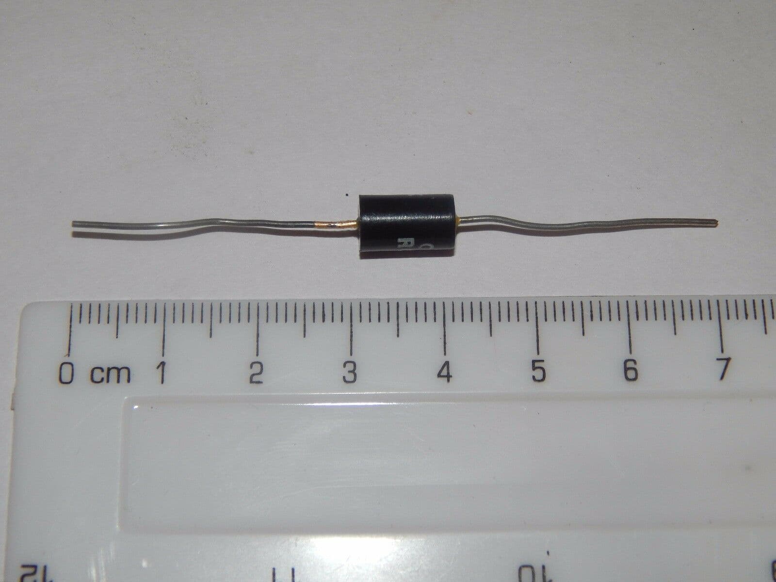 CV8103 Ferranti Rectifier Silicon Diode 400V 500mA TO5 Eqt ZS74 3R1E EC59