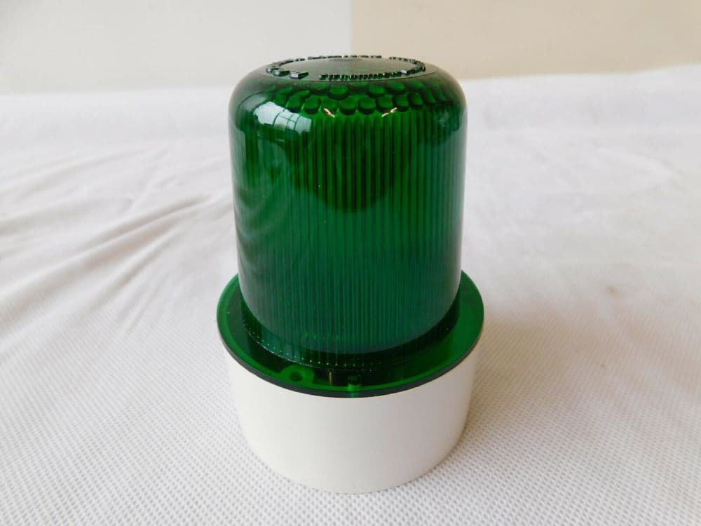 Deegee Static Green Beacon With 24V 12W Bulb 1R1D