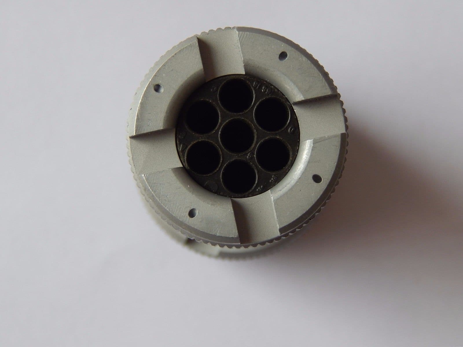 Deutsch Military Spec Circular 7-Pin Straight Plug Connector 1R10B