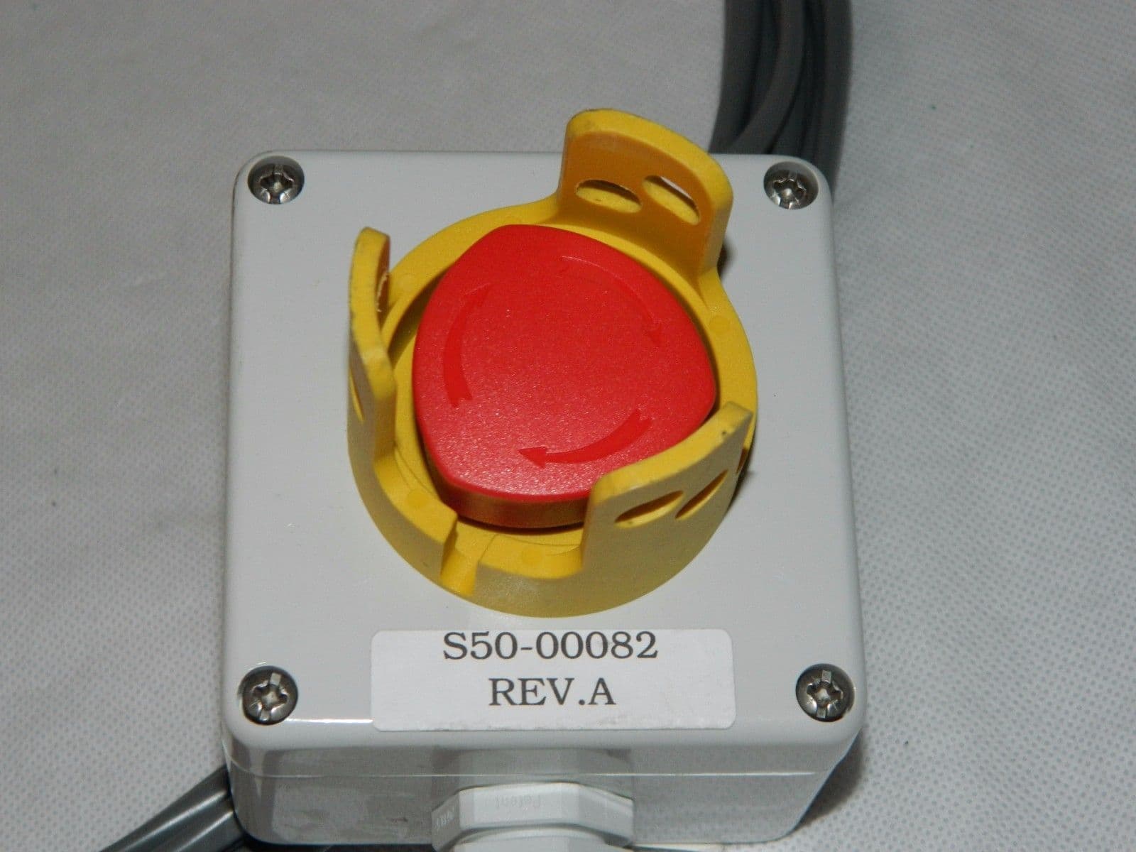 Emergency Stop Push Button In Enclosure Part No EMP-112 1R5E