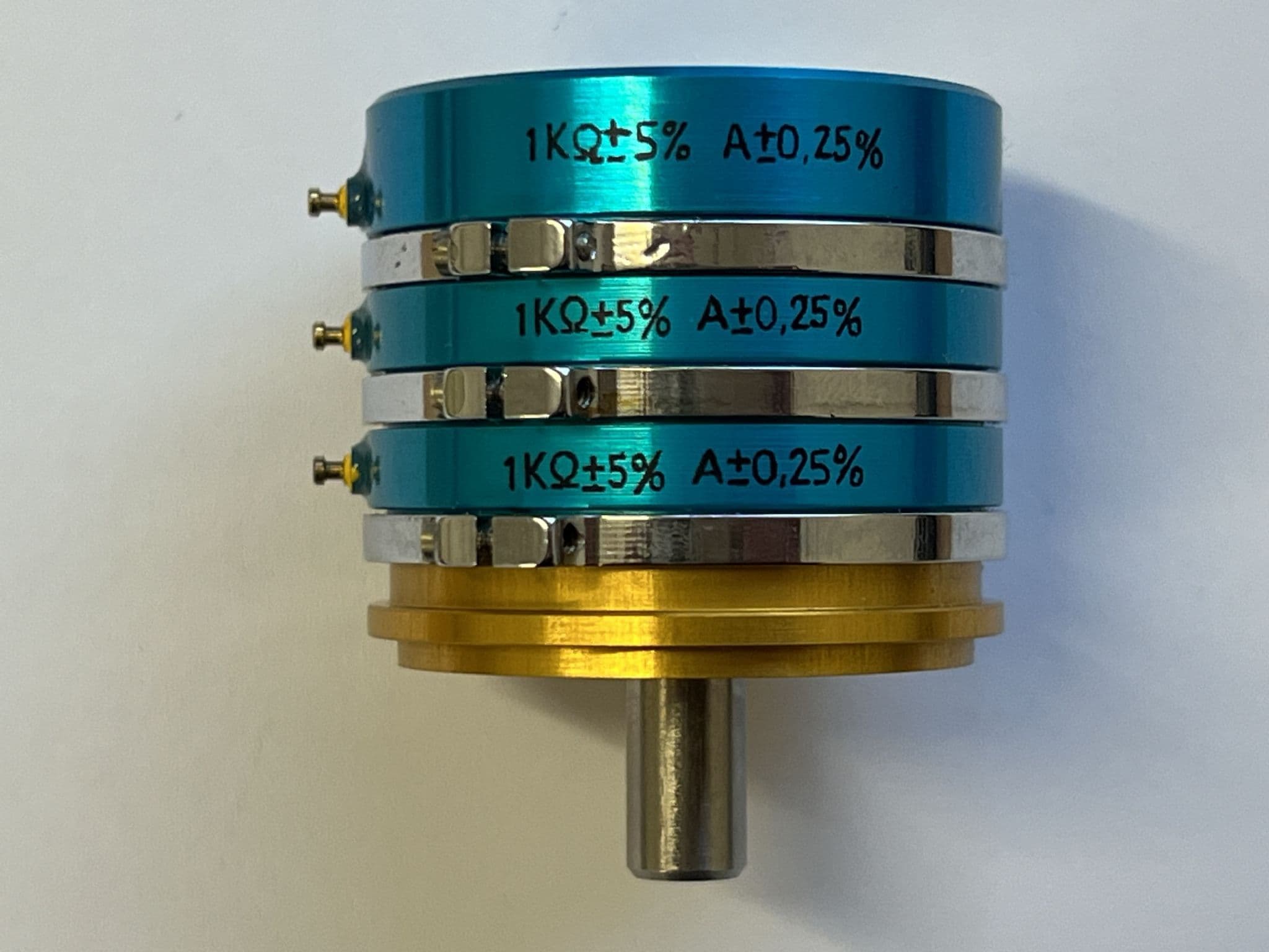 Eurofarad 3 Gang Precision 1K Ohm Potentiometer Type T 13 M 70 09 3R1C EC34