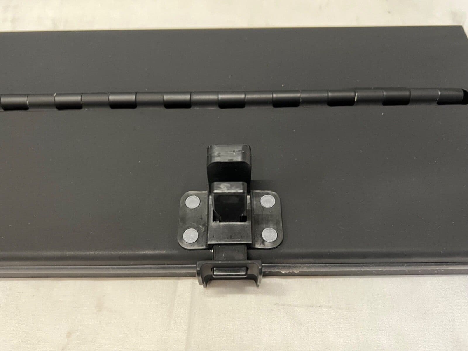 Eurofighter Aircraft Front Fuselage Stowage Box Assy J25101050-407 GR383D