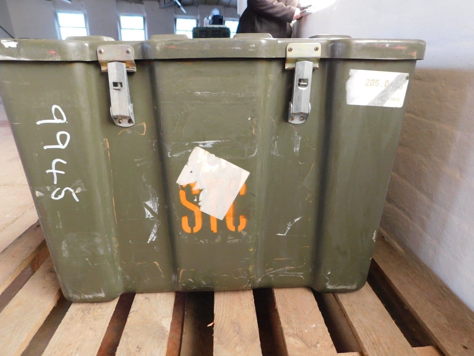 Ex Army MOD Military Transport Case With Foam Inside PC38