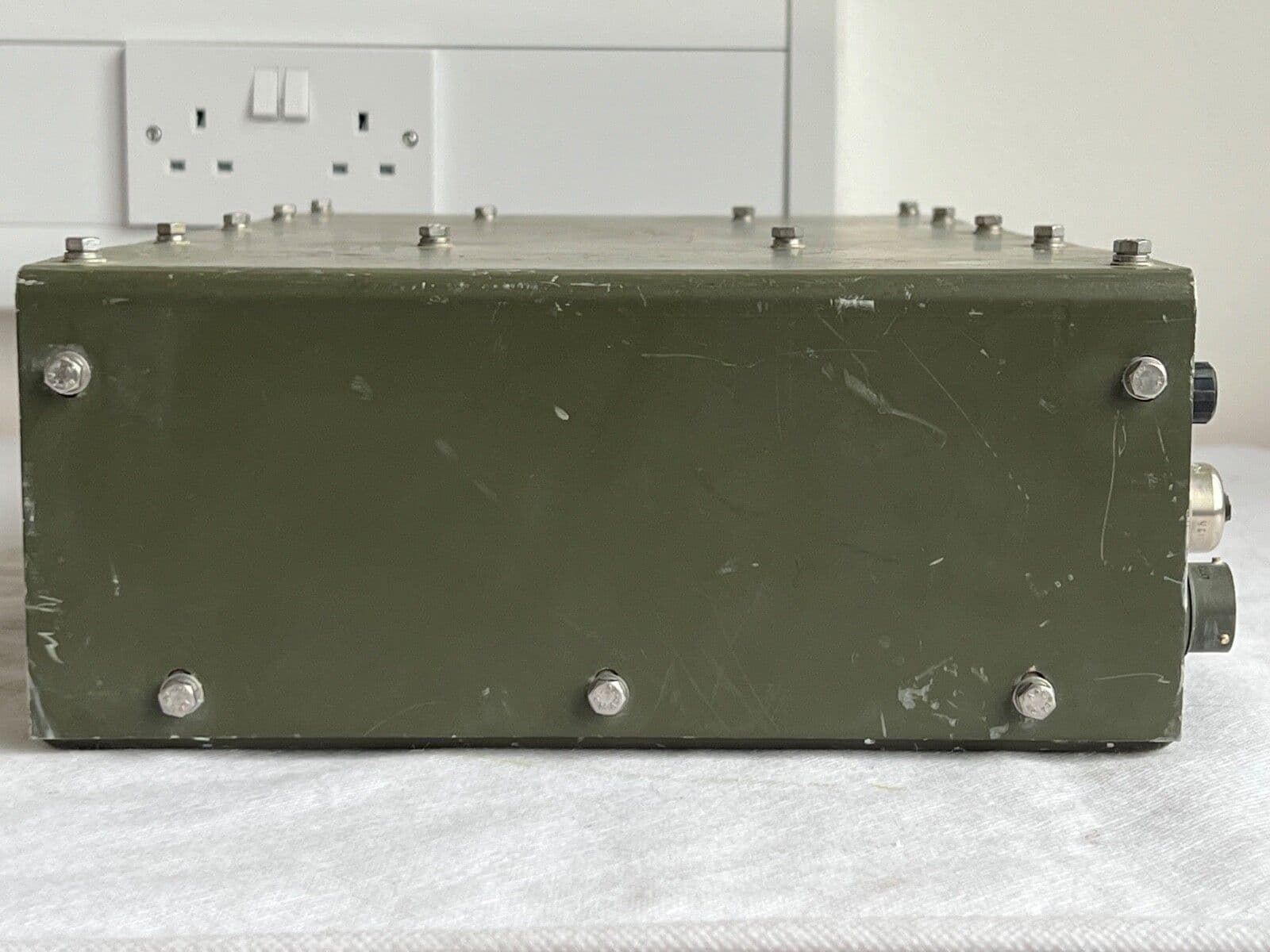Ex Military Army DC Power Converter TV Film Prop RP33