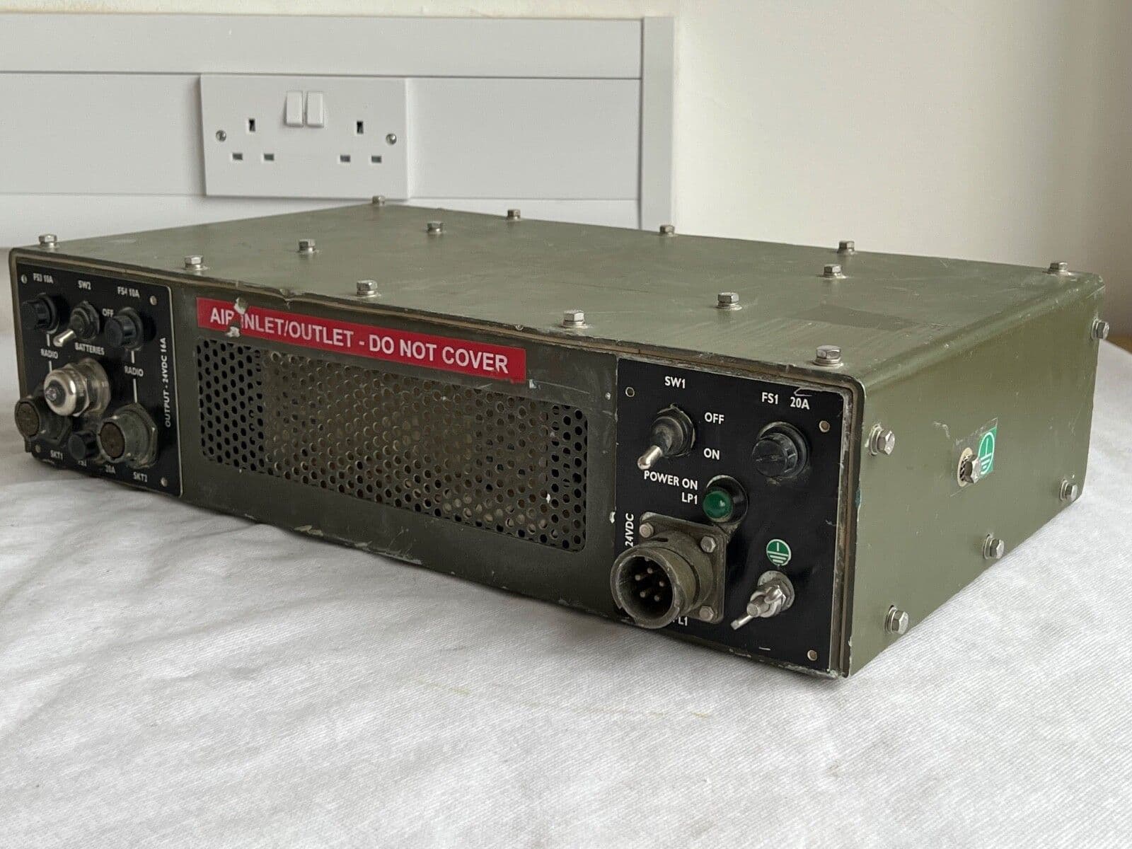 Ex Military Army DC Power Converter TV Film Prop RP33