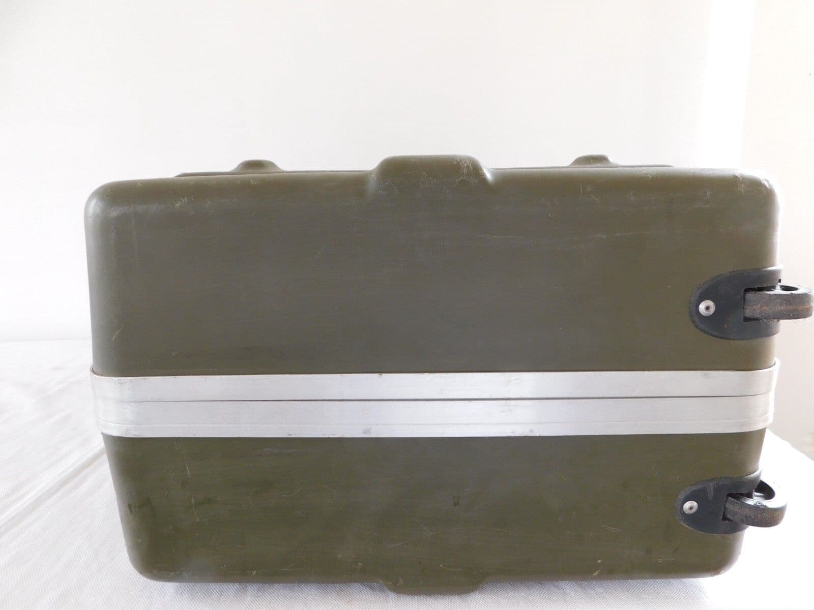 Ex Military Olive Green Storage Transport Case With Wheels PC29
