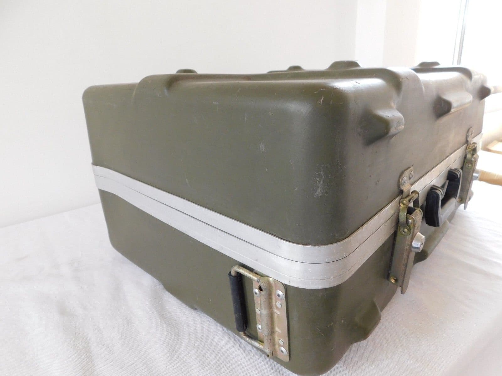 Ex Military Olive Green Storage Transport Case With Wheels PC29
