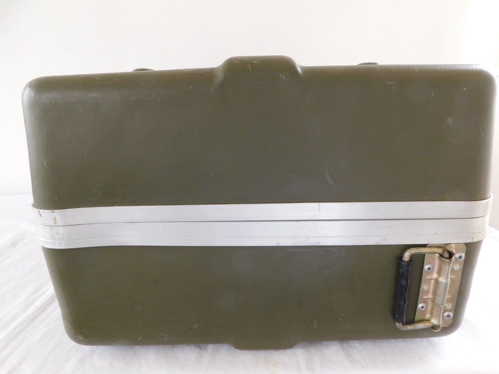Ex Military Olive Green Storage Transport Case With Wheels PC29