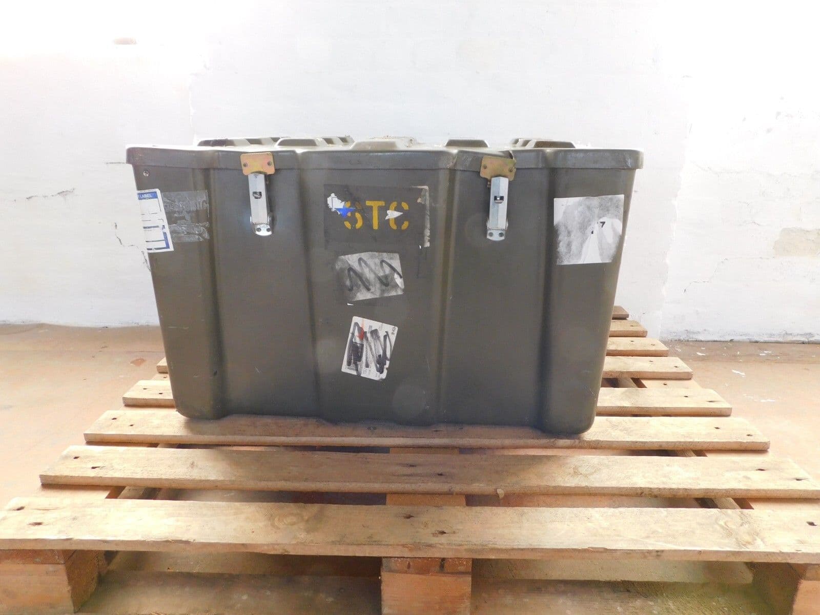 Ex MOD Military Transport Case PC36