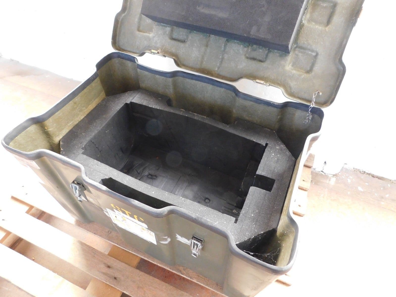 Ex MOD Military Transport Case PC36
