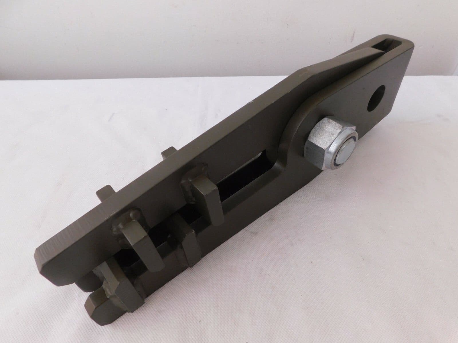 Ex MOD Military Vehicle Track Clamp Part No FV2175926 1R16A