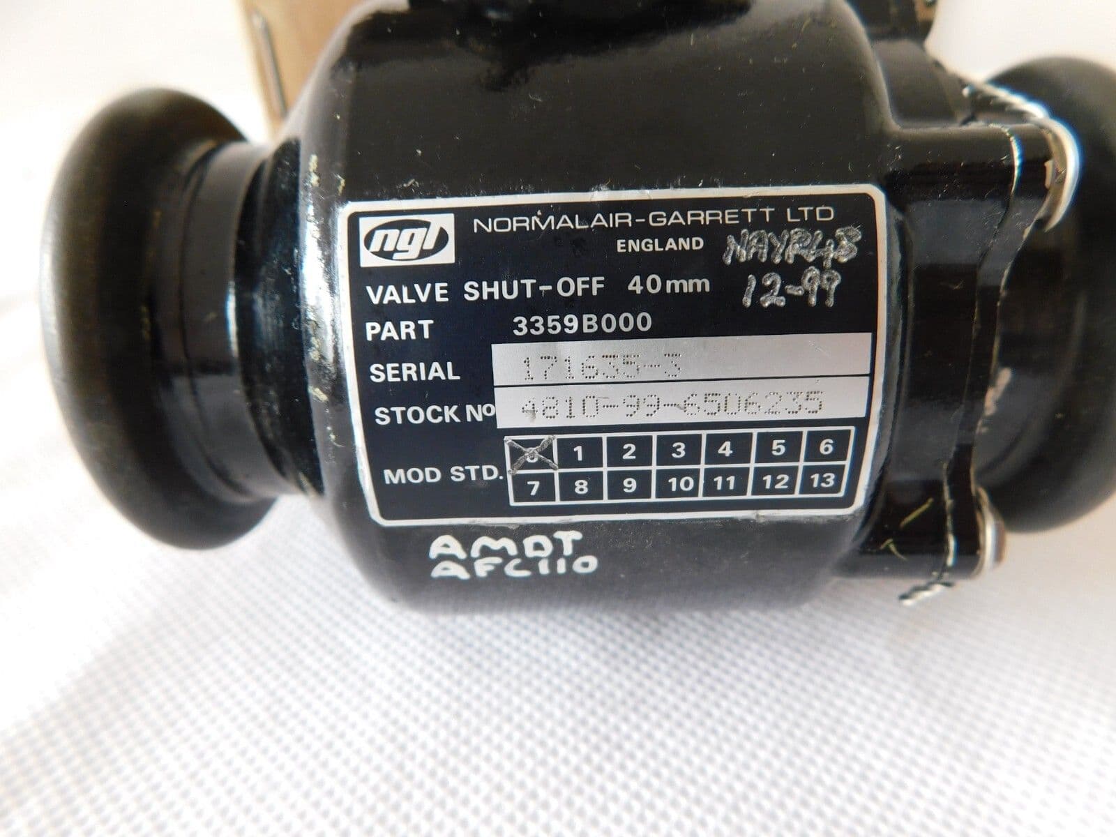 Ex RAF Aircraft 40mm Shut Off Valve Part No 3359B000 D5B