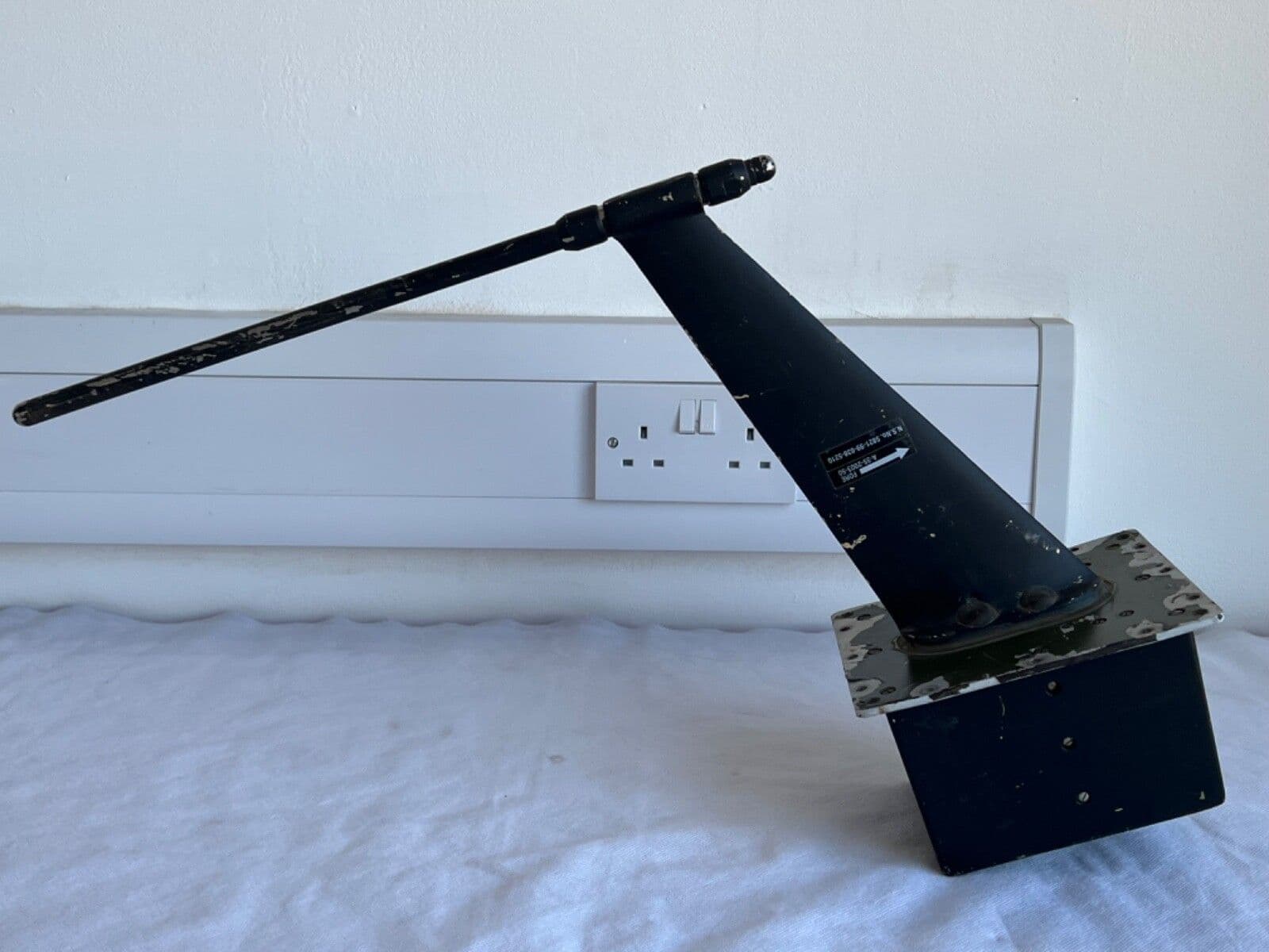 Ex RAF Aircraft Antenna Type AA1902-1 PL3