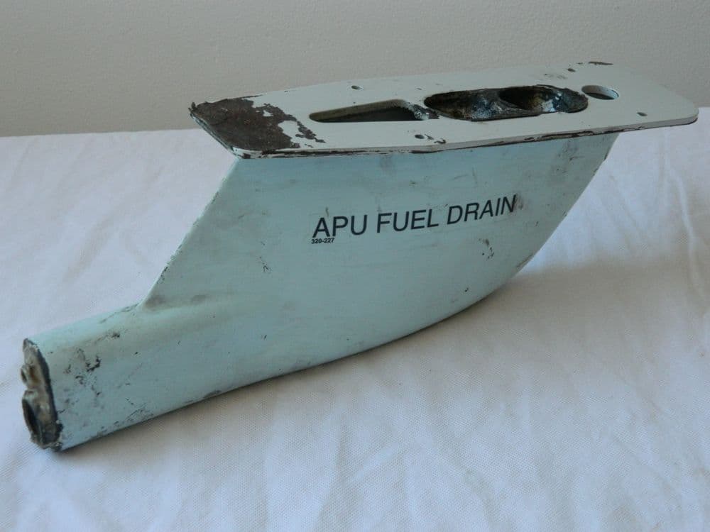 Ex RAF Aircraft APU Fuel Drain 1R6D