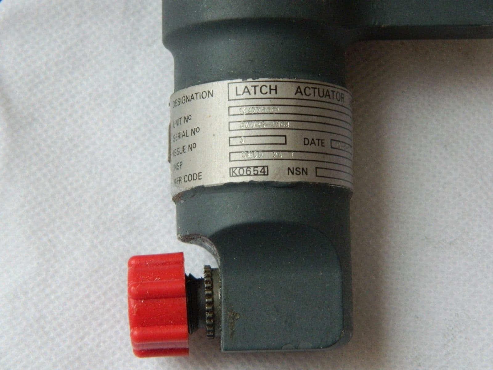 Ex RAF Aircraft Down Latch Mechanism And Actuator Assembly P/No 3409034 ...