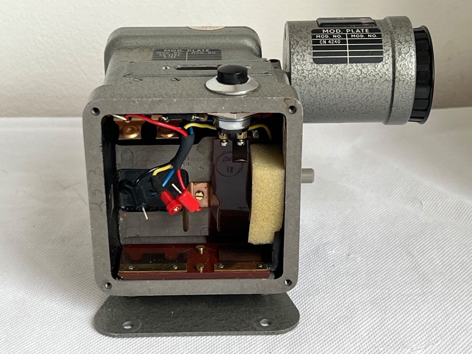 Ex RAF Aneroid Portable Barometer By Mechanism Ltd Ref No 6C/2154 D4C