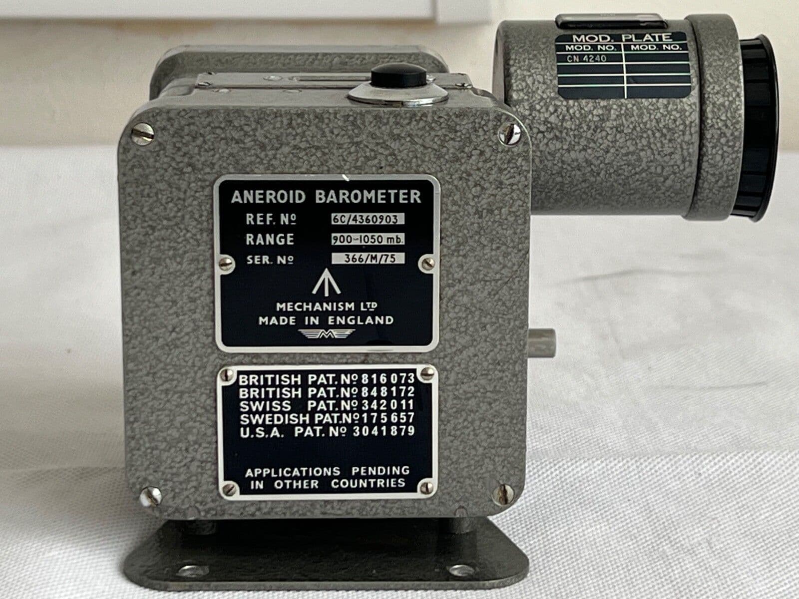 Ex RAF Aneroid Portable Barometer By Mechanism Ltd Ref No 6C/2154 D5D