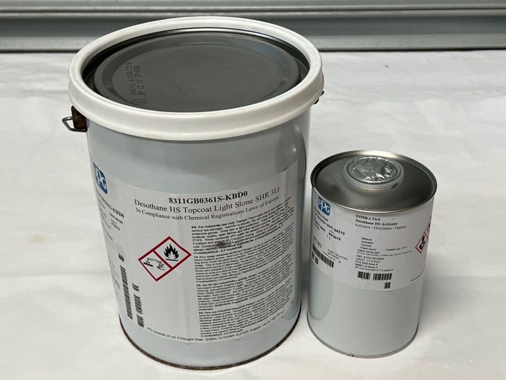 Ex RAF Light Stone PPG 3L Desothane HS Topcoat Paint with 1L Activator GR5C