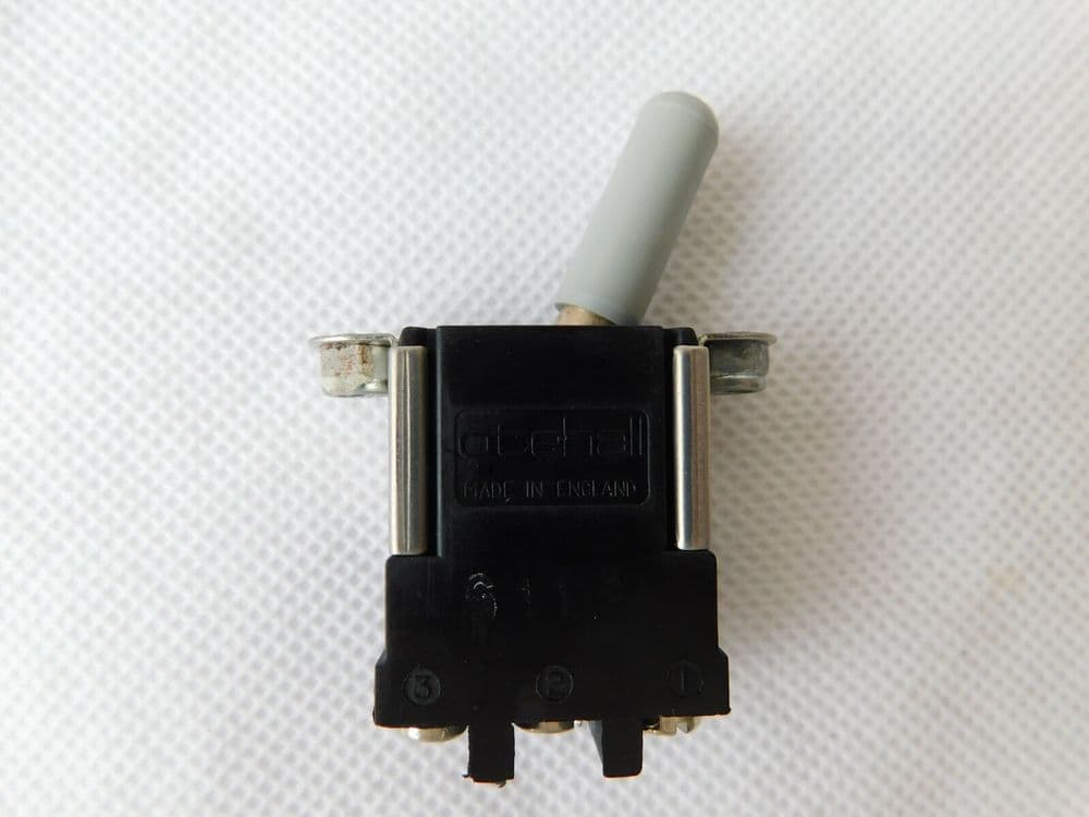 Ex RAF Otehall Aircraft Toggle Switch 2 Way Single Pole 2 Position Switch 1R7B