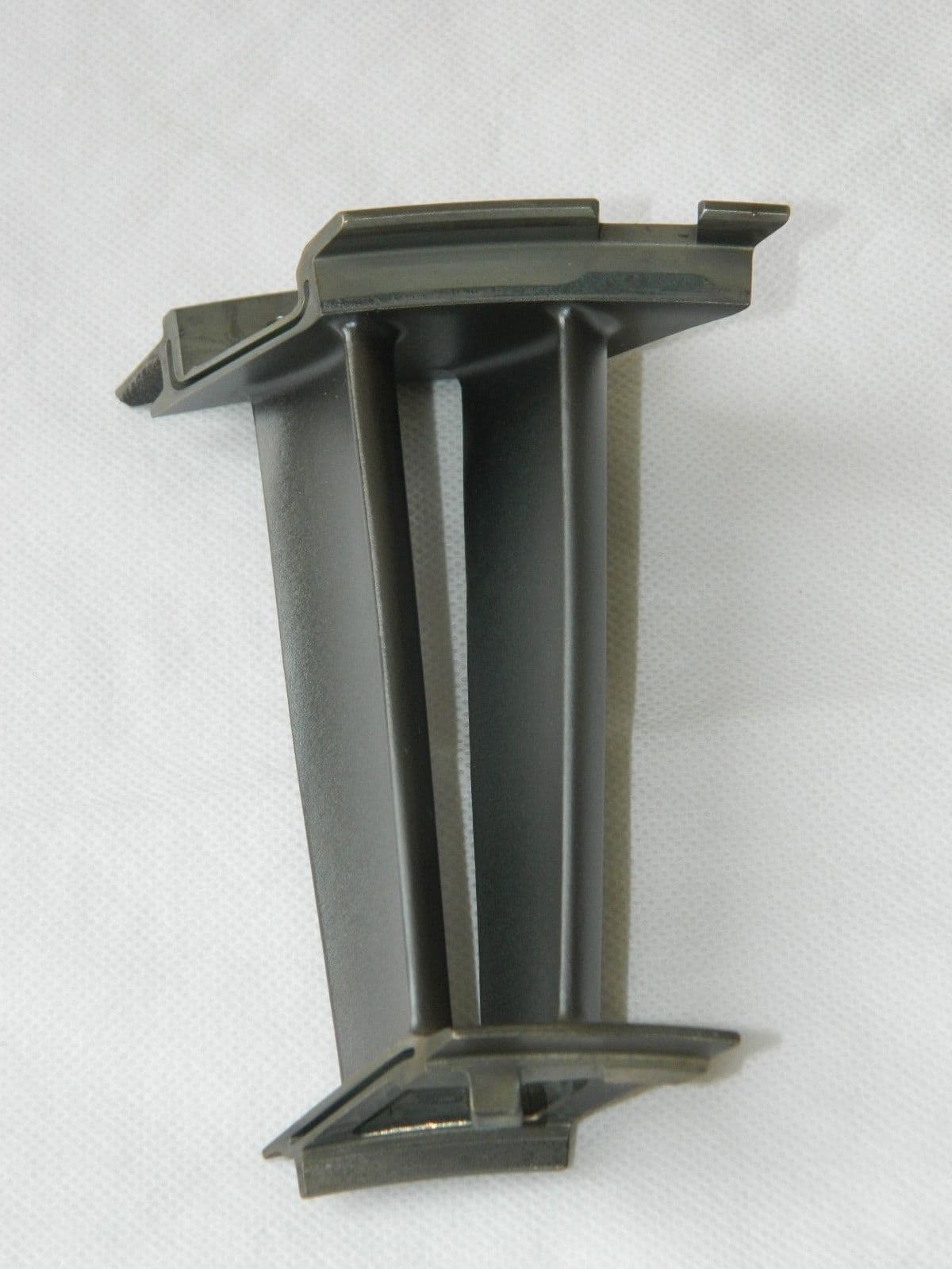 Ex RAF Tornado Jet Engine Low Pressure Turbine Stage 2 Vane 1R1B