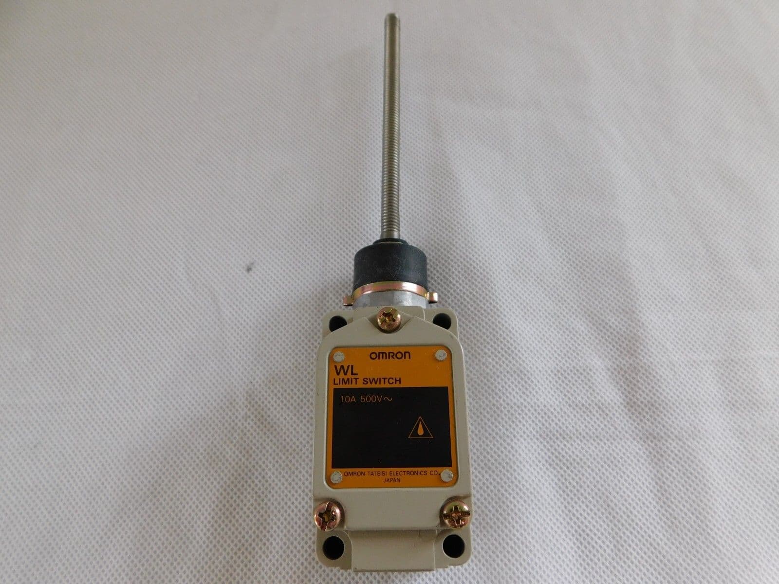 Genuine Omron Coil Spring Limit Switch Type WLNJ-G 10A 500V D5C