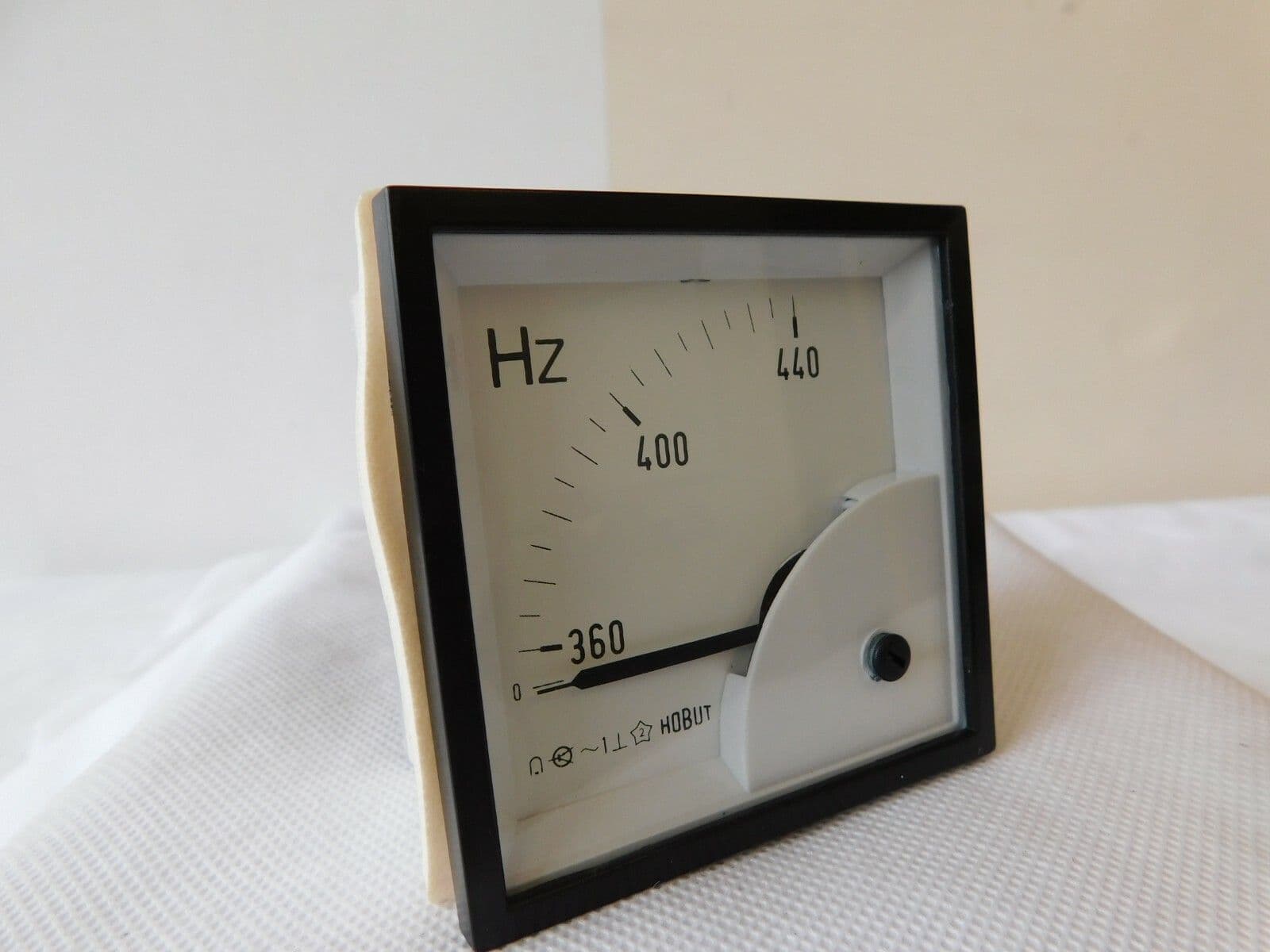 Houchin Aircraft Ground Support Equipment Frequency Meter 400Hz 1R5C