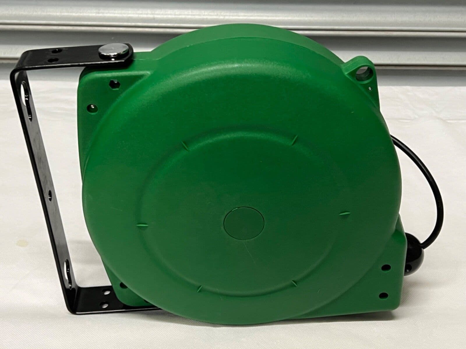 Inertia Cable Reel Spring Rewind With 15m x 2 Core 1 0mm Cable GR7D
