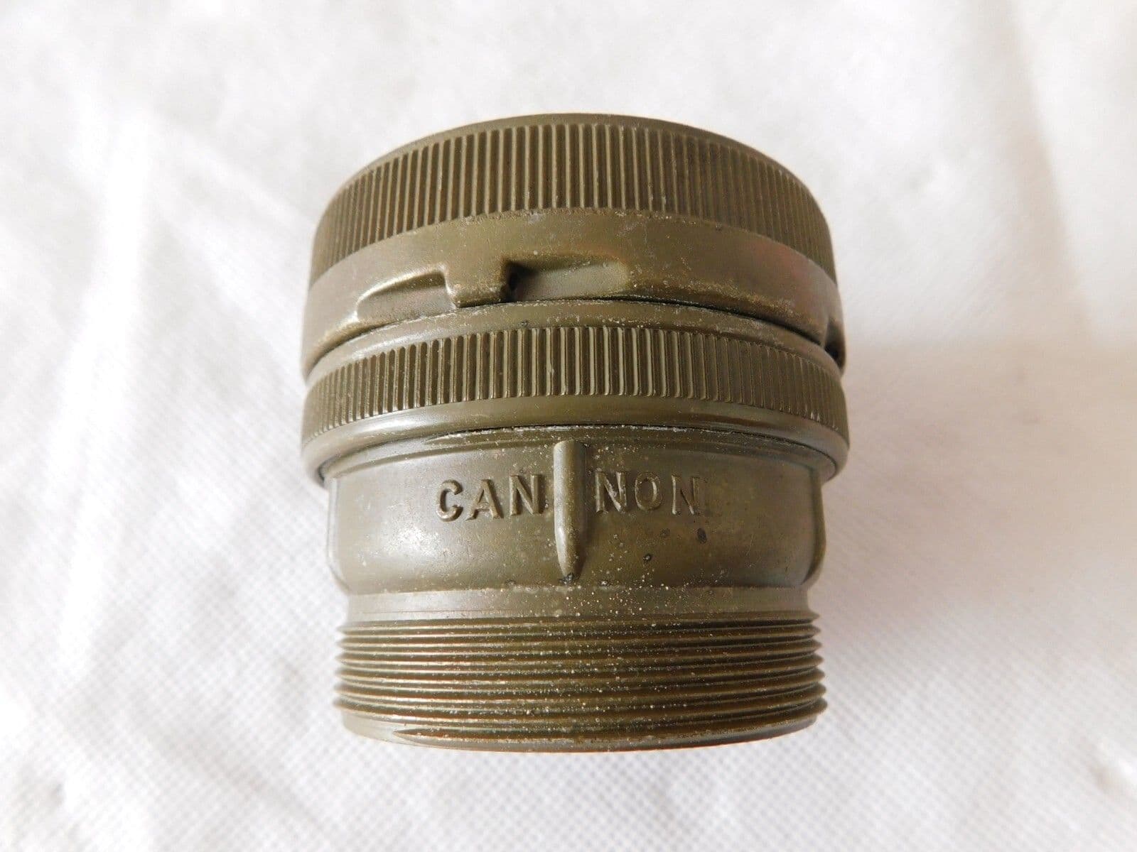 ITT Cannon Aircraft 47 Pin Connector Plug Part No MS3106B40-9S D5B