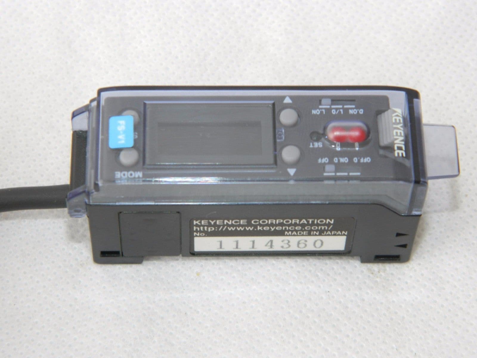 Keyence FS-V1 Digital Calibration Fiberoptic Sensor Output NPN 1R11B