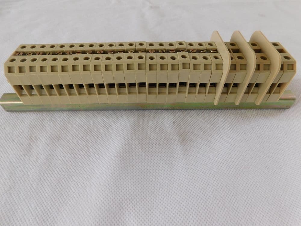 Klippon Terminal G Rail With 29 x SAK6N Terminals and Links D5B