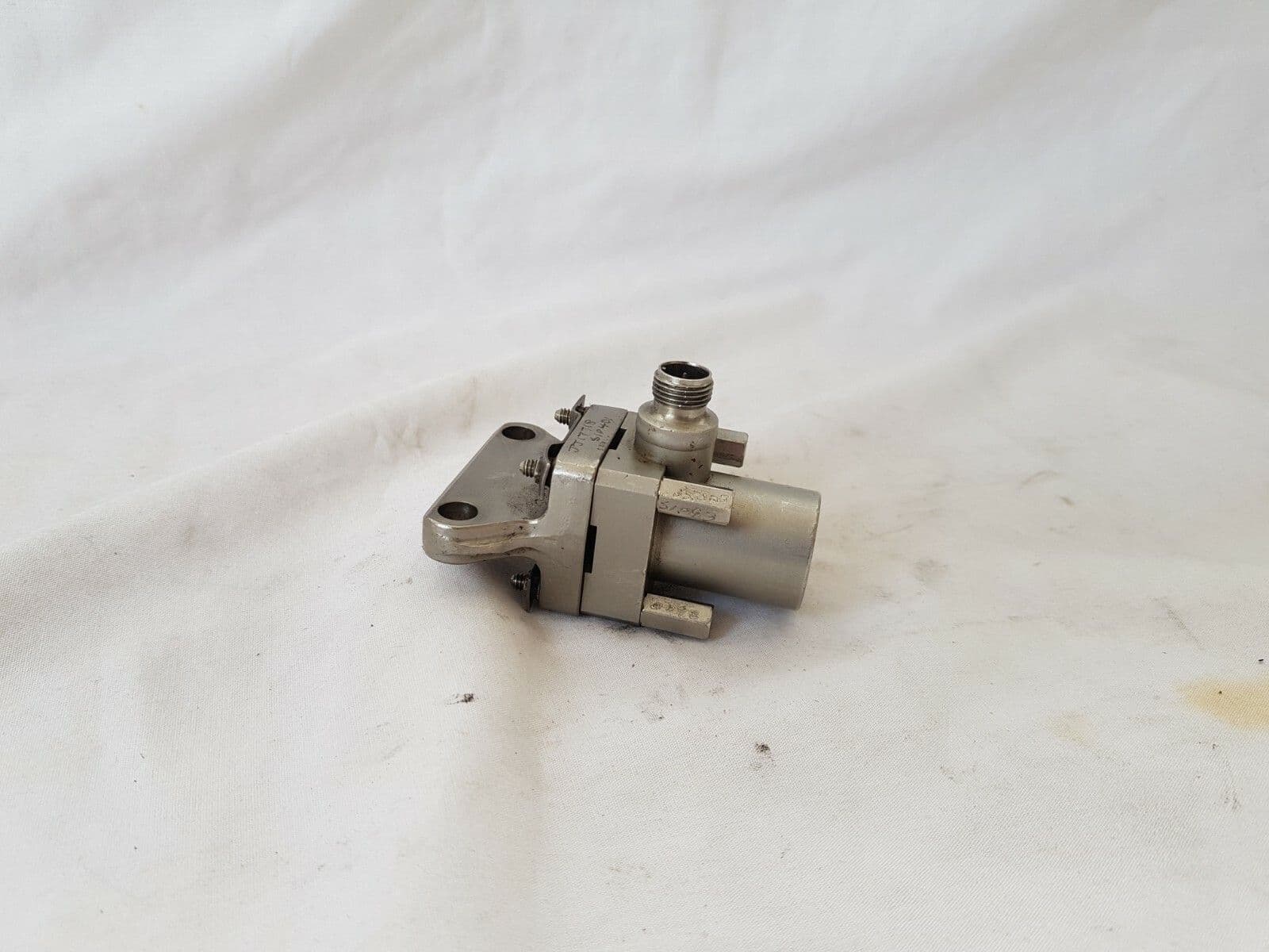 Meggitt Vibro-Meter Aircraft Accelerometer Unit Part No 144-902-000-06 ...