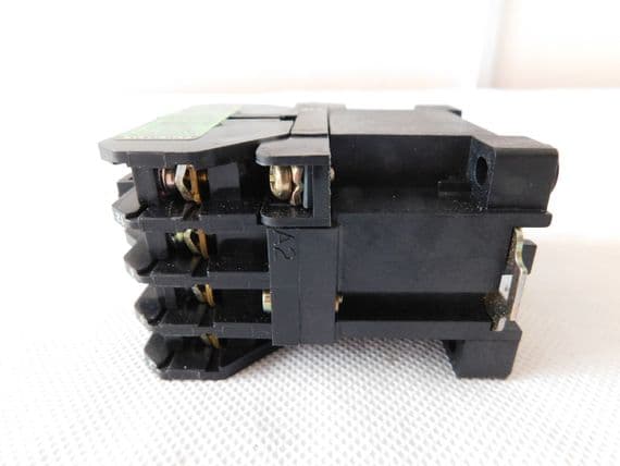 MTE 7 5KW Contactor Module MAX03-0420 115V Coil New D6B