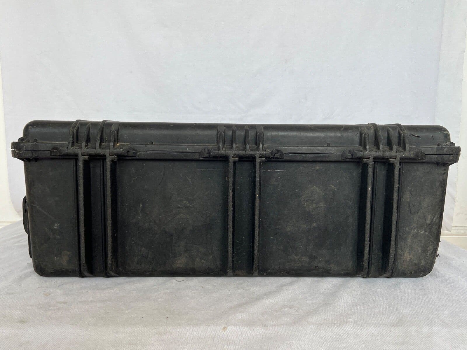 Peli Pelican 1650 Transport Storage Case With Carry Handles PC43