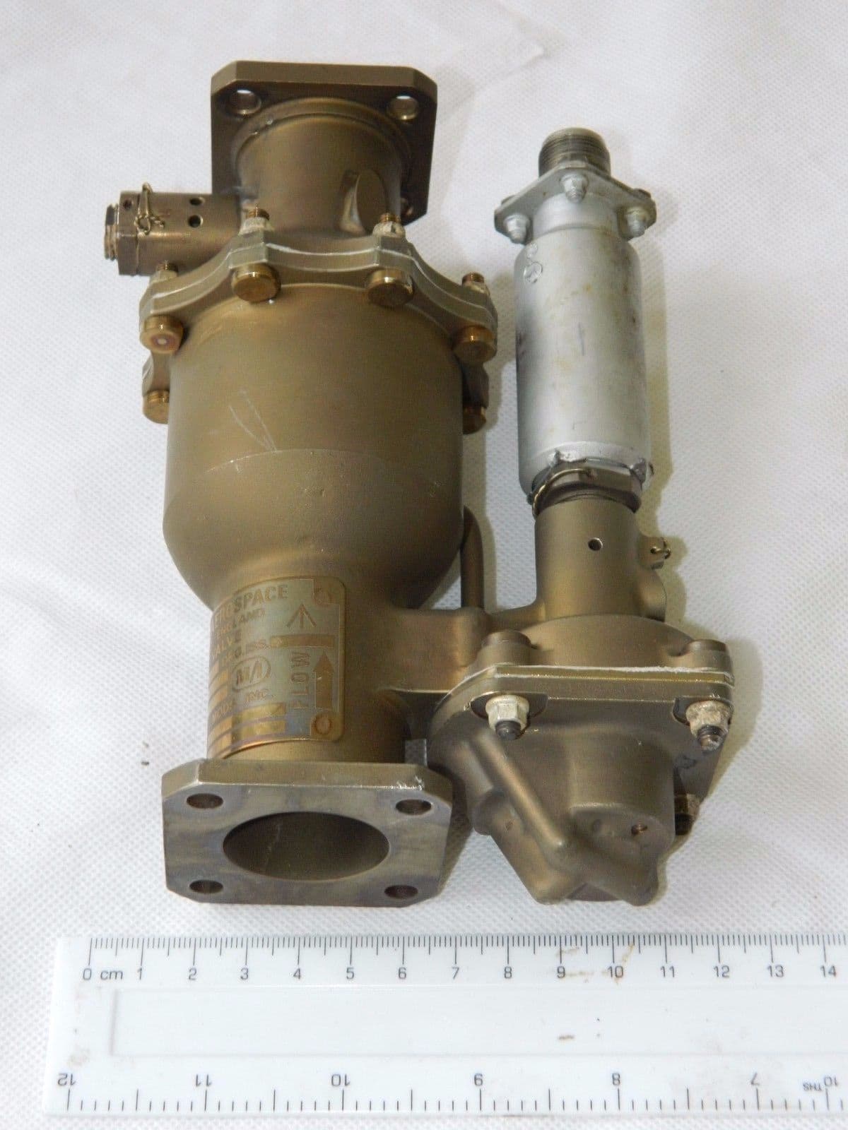 Pressure Reducing And Shut Off Valve Assembly From Tornado Aircraft 1R17A