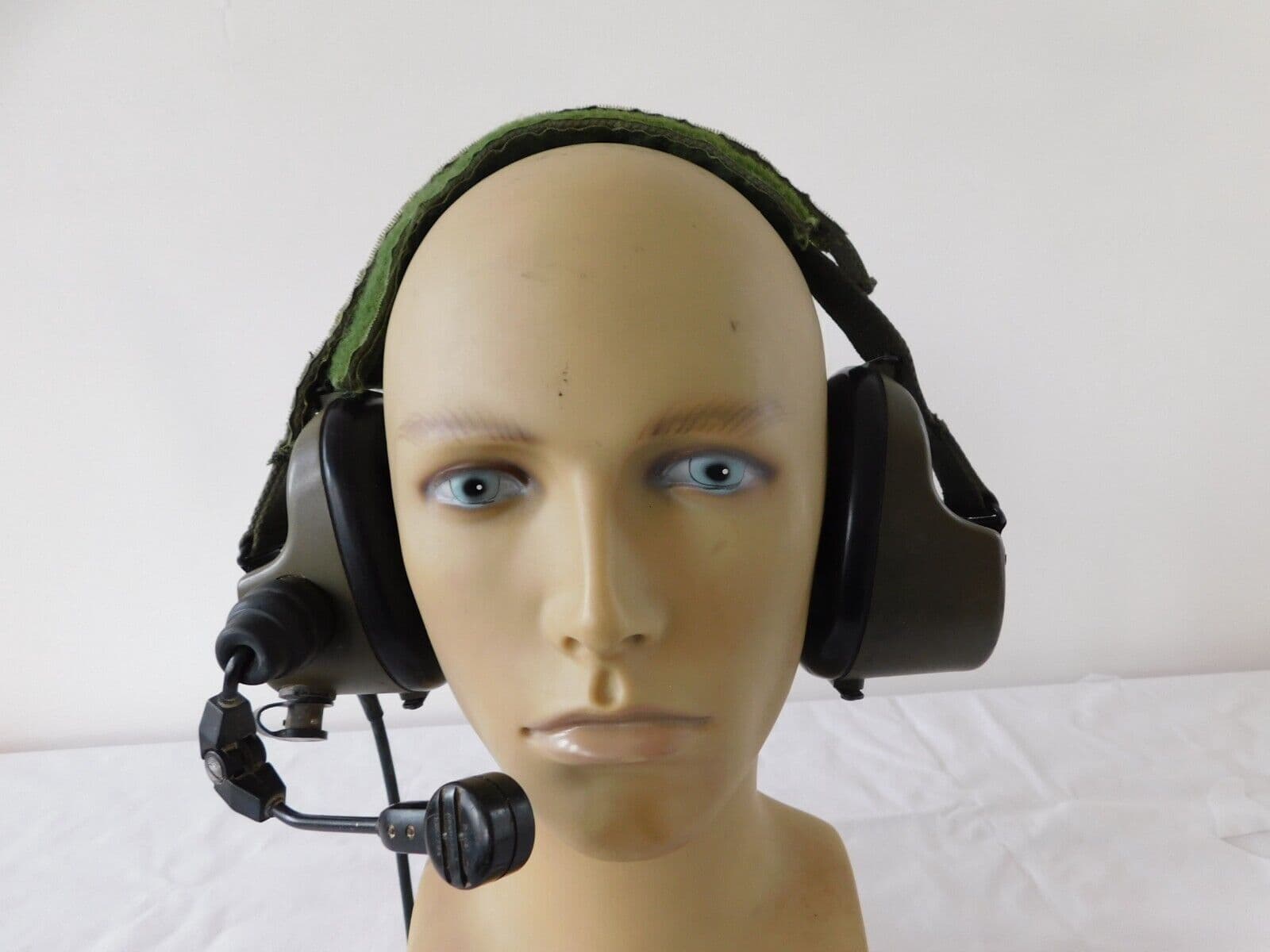 Racal Clansman Bowman RA195 AFV Crew Headset Tested CL12E