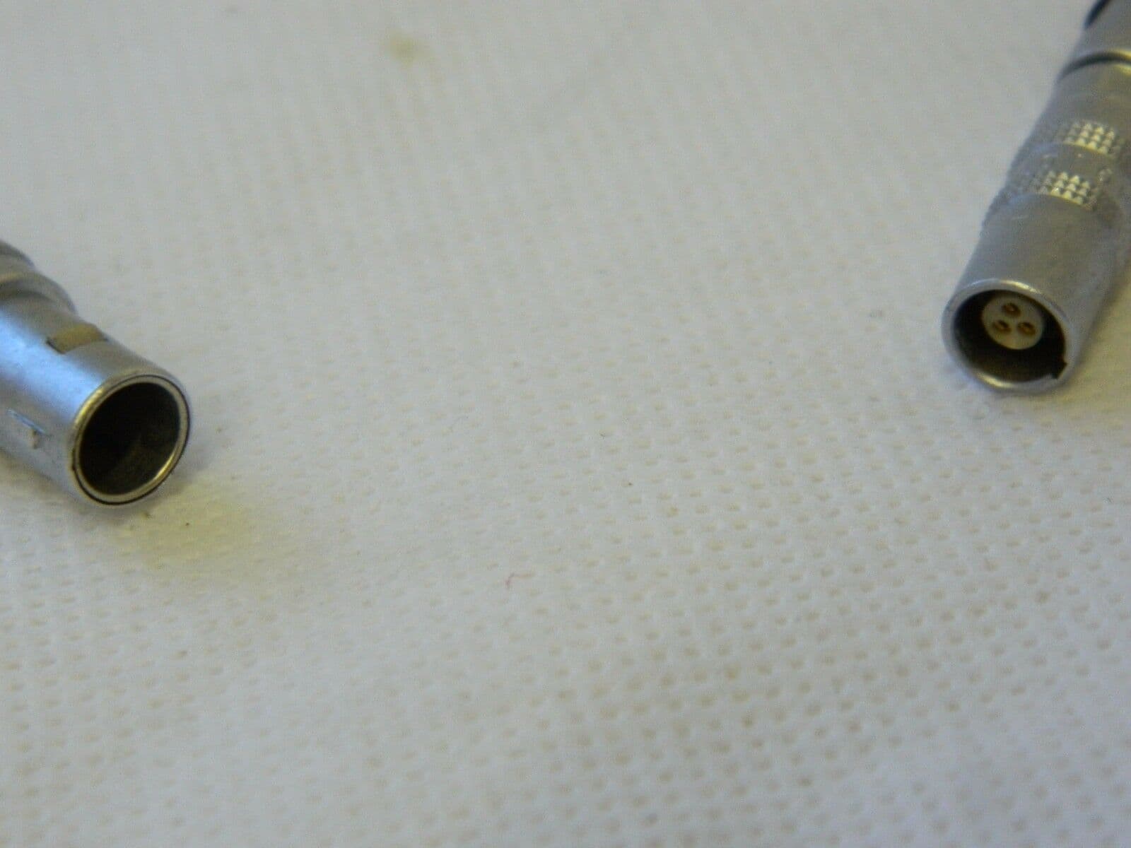 Racal Cougar Covert Radio 5-Pin Male To 3-Pin Female Cable Short CL13B