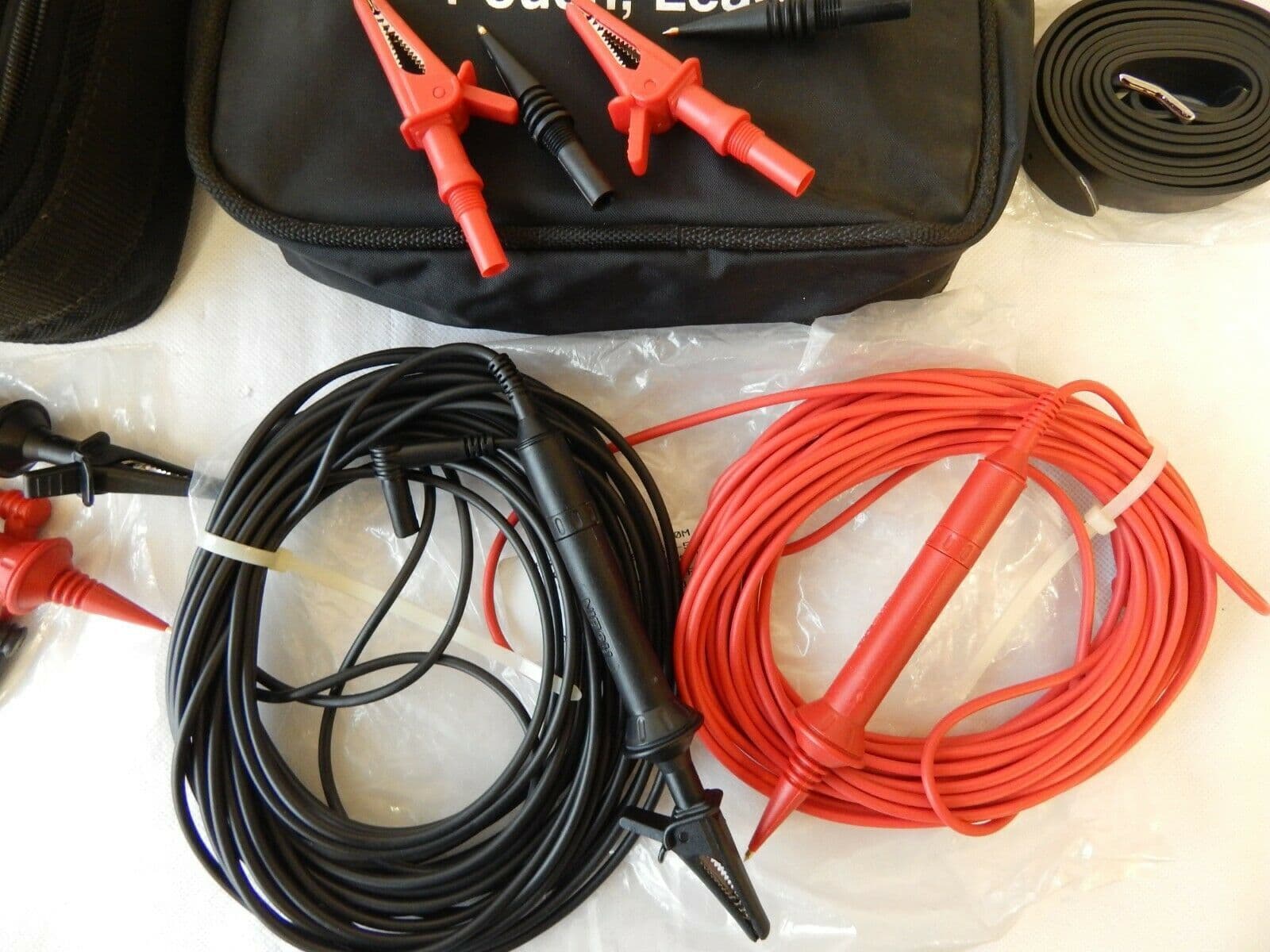 Robin KMP3075DL Continuity and Insulation Tester 2 Sets Test Leads Case ...