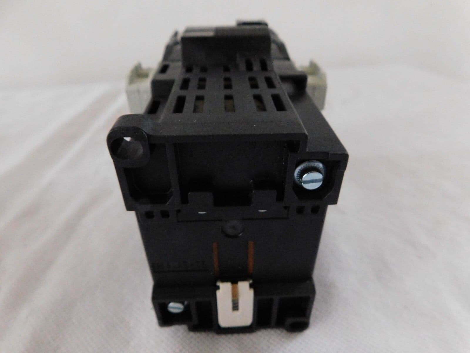 Siemens 3TF4422-0B 3 Phase Motor Starter Contactor 15kW 24VDC Coil D5B