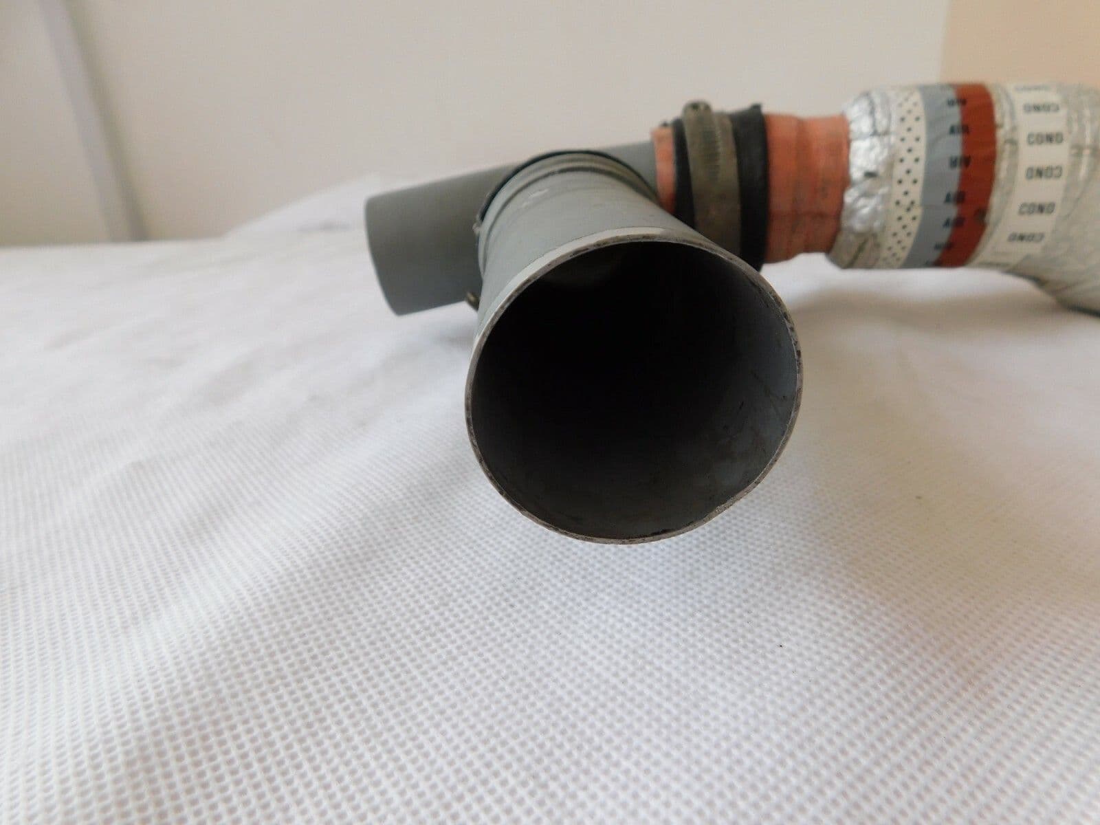 Tornado Aircraft Cockpit Air Conditioning Tee Part No A621044-407 1R1E