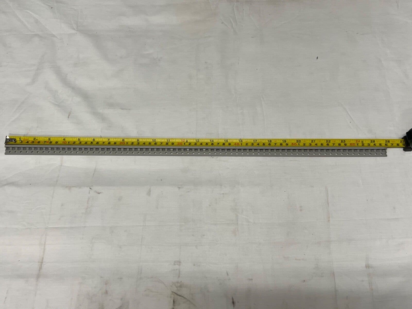 Tornado Aircraft Dzus Aluminium Mounting Rail 26 Long PAN3811-068 GR400B