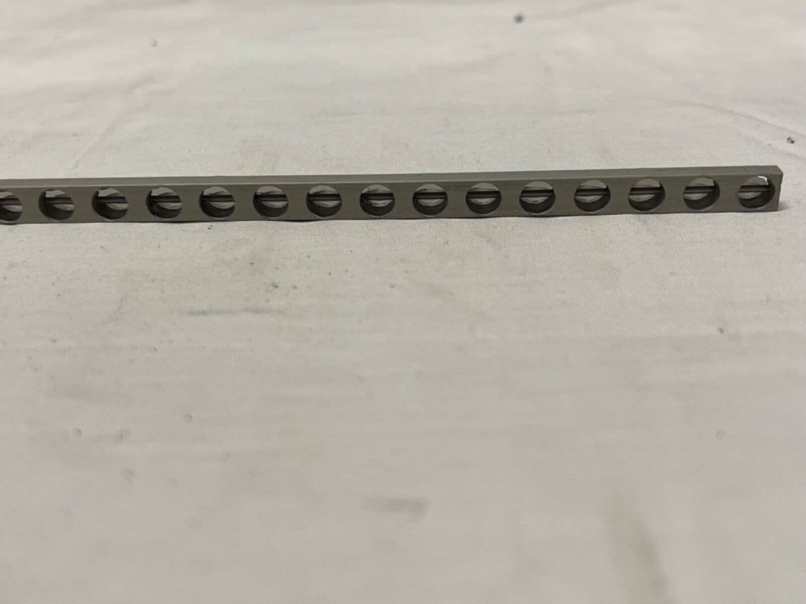 Tornado Aircraft Dzus Aluminium Mounting Rail 26 Long PAN3811-068 GR400B