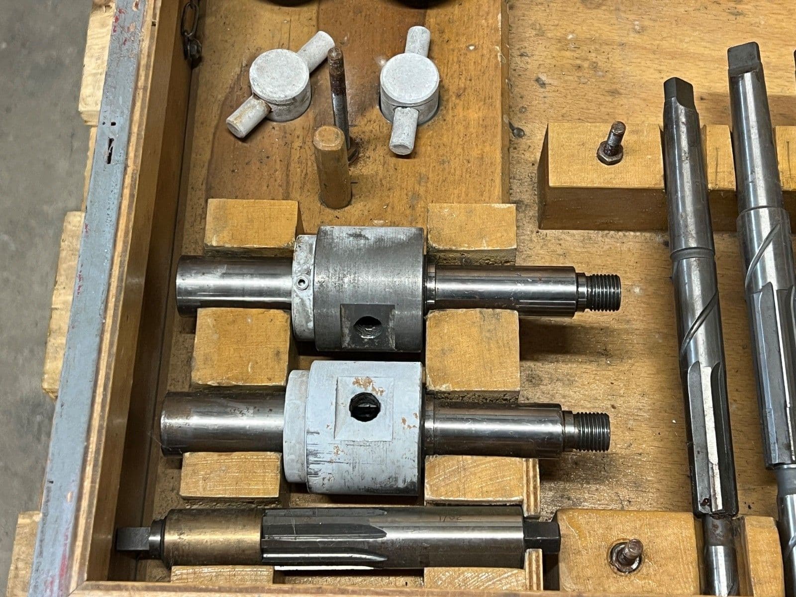 Tornado Aircraft LH and RH I/B Spoiler Repair Jig With Quackenbush 158QGDA2