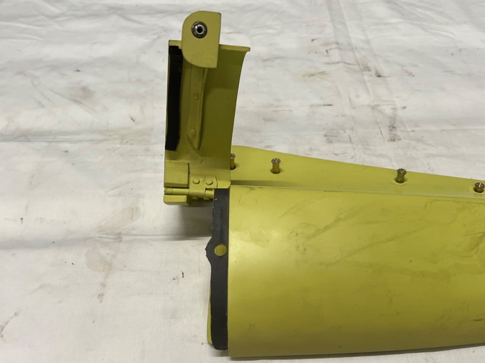 Tornado Aircraft R/H Endcap Fairing Assembly A245869-411 GR400B