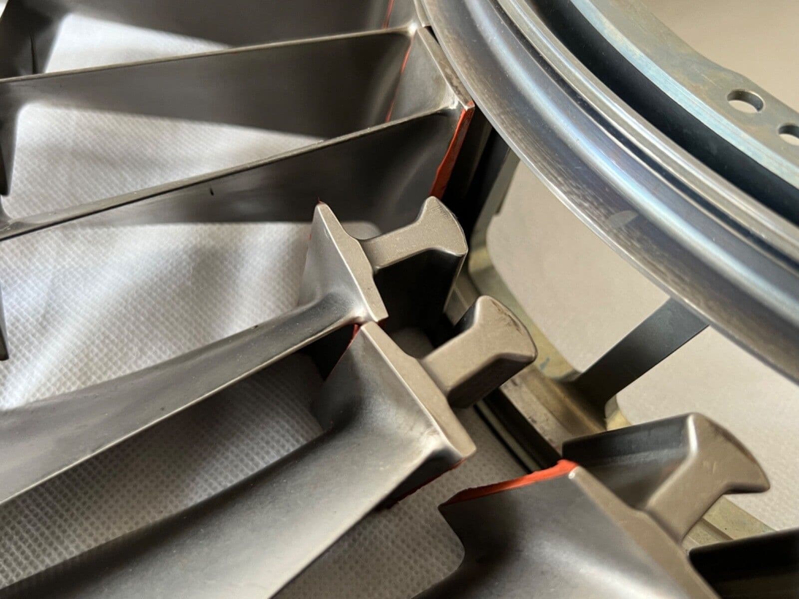 Tornado Aircraft RB199 Jet Engine Stage 2 LP2 Rotor Disc 40 Blades PL53