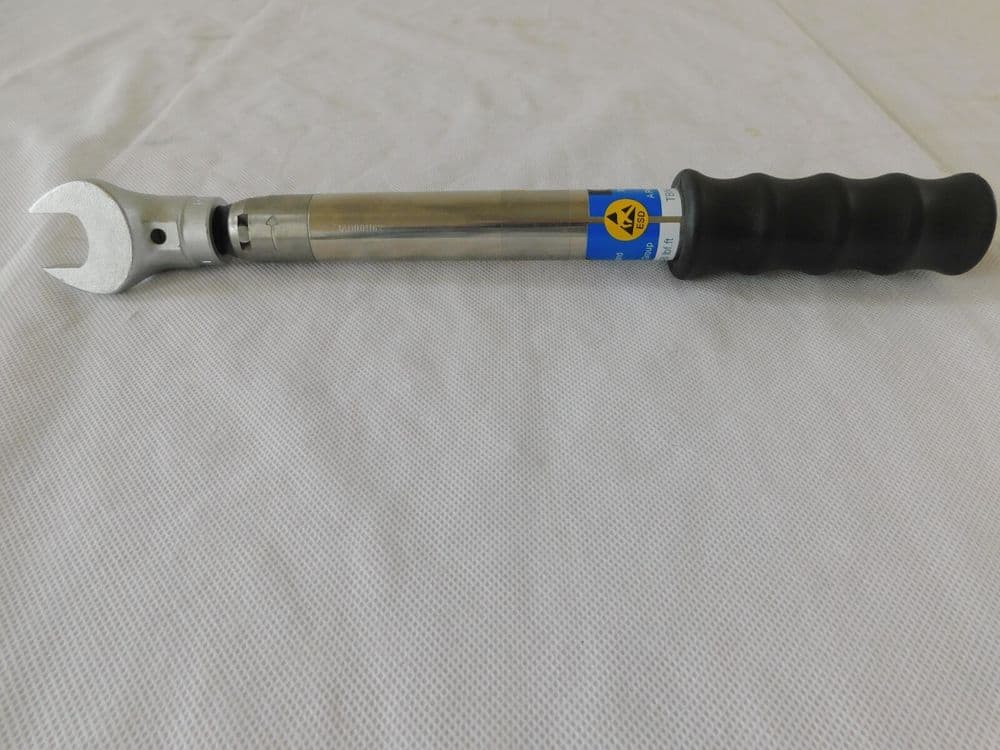 Torque Leader Torque Wrench Pre Set 10-65N m Model TBN65E D6B